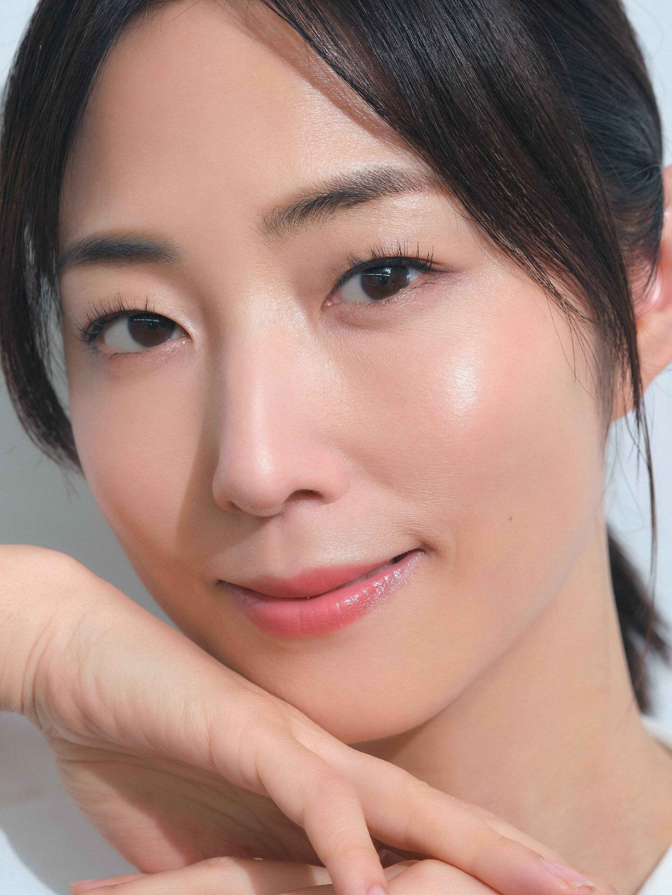 『41歳にして、いちばん肌に自信を持てる』MEGUMIさんが本当に役立つアイデアを紹介 | サンキュ！